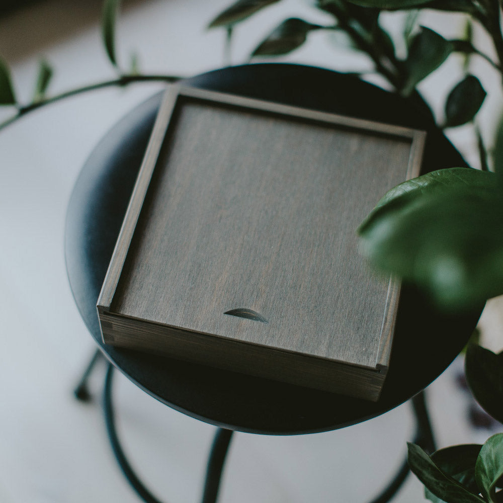 Square wooden box for 5x7 prints & USB – Lamb & Raccoon